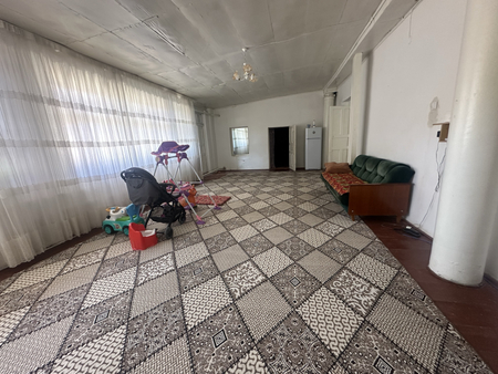 Nokistin Orayinda Bazar tuneldin qasinda