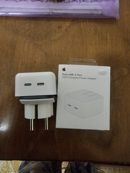 Адаптер от зарядника iPhone