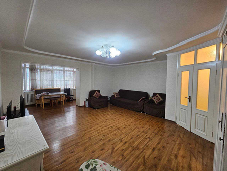 (К128971) Yakkasaroy tumanida 3-xonali kvartira sotiladi