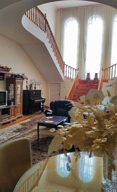 Продается Евро дом Ор-р: улица Исламабад 900м2