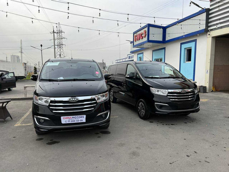 JAC M3 Miniven/8+1