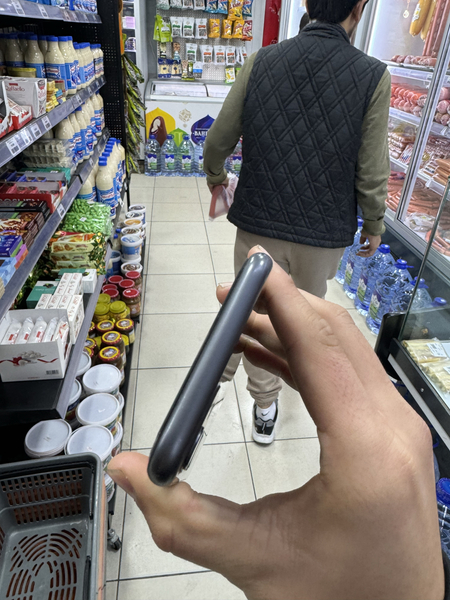 iphone 11 srochni sotiladi tel qlila gaplashamiz
