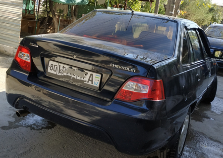 Автомобиль нексия