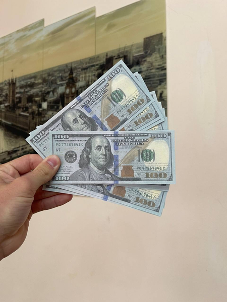 Купюра Сувенир 100 доллар по низким ценам.Доставка.Для приколов и тд.