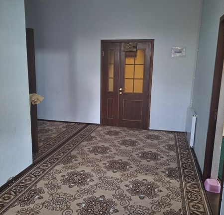 Angor tosh abez yo'lida katej uy soriladi