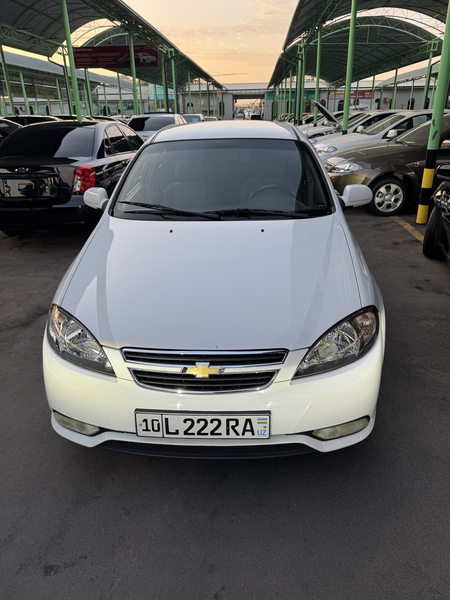 Gentra 2016 holati ideal kraska top tozza 117,000 probeg