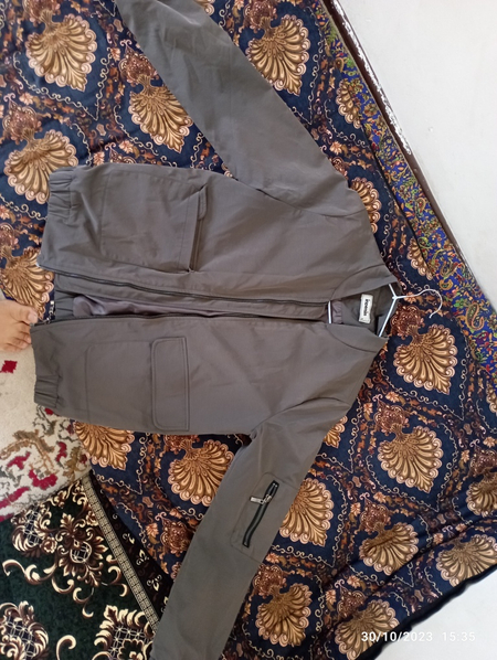 Kastyum sıfatı yaxwi