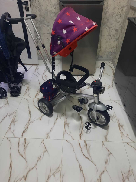 Продаётся велоколяска Барс