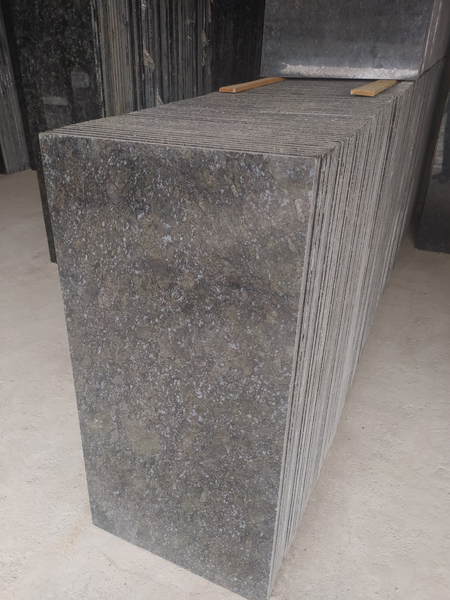 Battrfley Blu. Granit (Hindiston)