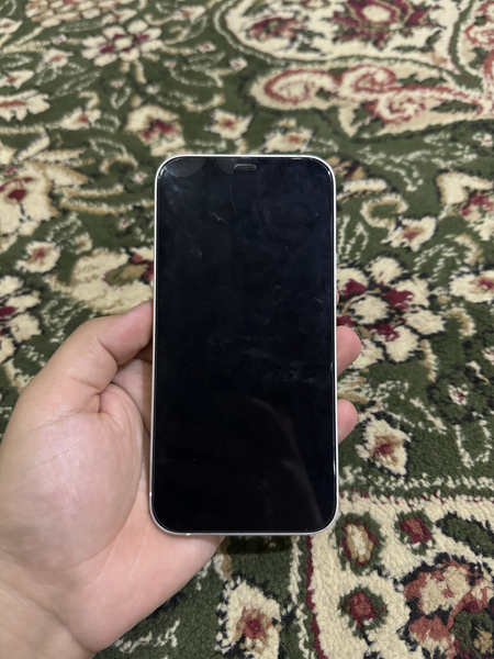 iPhone 12 64GB  white