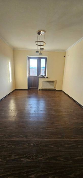 Сергели 8худуда 3хонали квартира сотилади новостройка 75м²