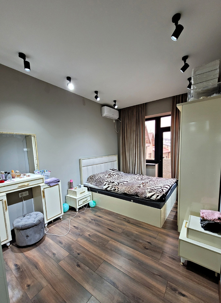 ПРОДАЕТСЯ 4/3/4 + мансарда, 135m2 + 90m2 СЕРГЕЛИ- 3 станция метро