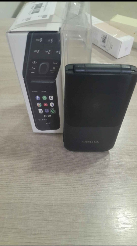 Nokia 2720 Flip Dualsim