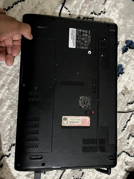 Acer Aspire 3  пул зарур даб паса уриб сурамак гаракмиди