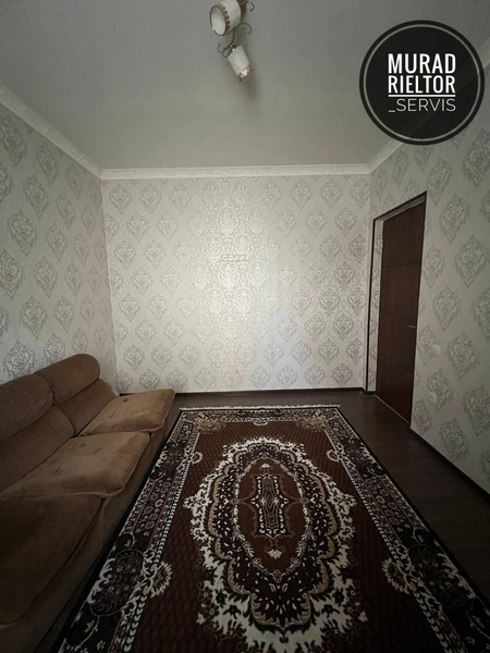 Срочно не дорого  продаётся 2 комнатная  квартира