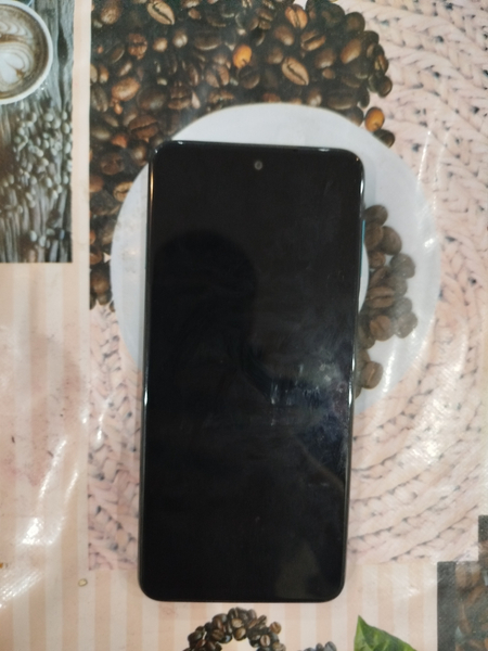 Redmi not 9 pro Aybi orqasi singan boshqa aybi yo