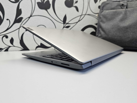 ПРОДАМ Lenovo IdeaPad 15ARE05 Ноутбук Ryzen™3-4300U/8GB/256SSD/15.6\\\