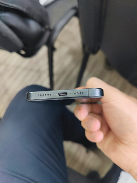 Iphone 15 pro max holati alo