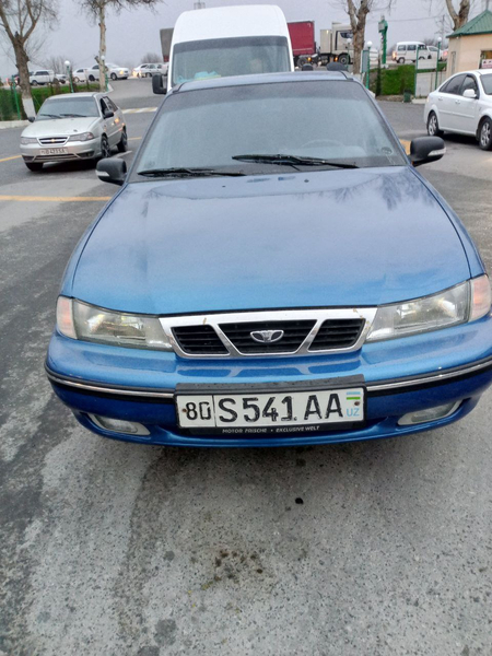 Daewoo Nexia 1..