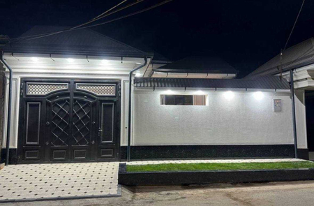 Uchastka sotiladi SROCHNI Uch Qahramon