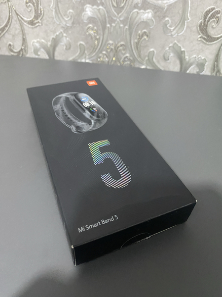 Ми Банд 5 глобал