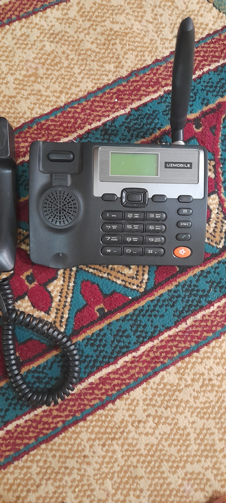 Офисный телефон Uzmobile