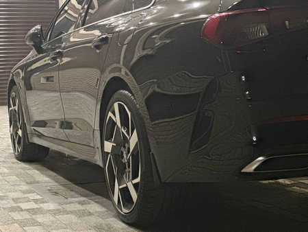 Продаю диски оригинальные от hyunday santafe почти новые с шинами
