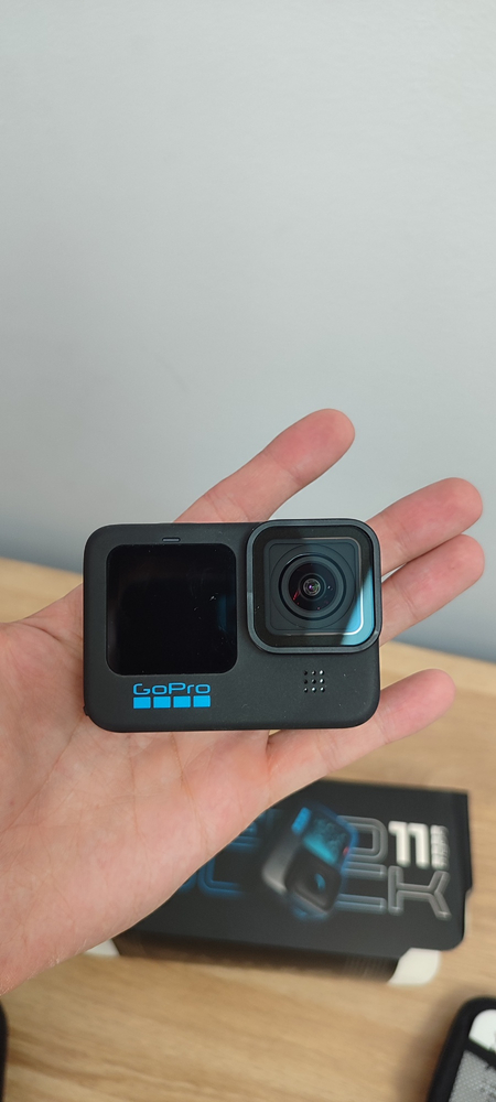 GoPro 11 Hero Black Почти Новый + Оборудование для камеры