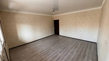 Продаётся 100м² Садык Азимова 4/6/9 ор-р Ц-1  \\\