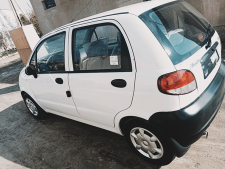 Matiz sotiladi bir qol minilgan