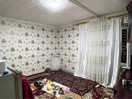Комнатана в общежитии 1/1/4 Лисунова, Школа №166, Кадышева