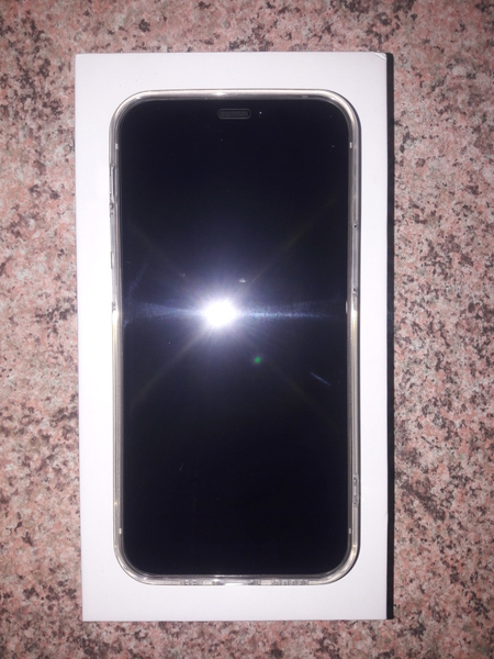 Новый Айфон 12 мини часы Apple