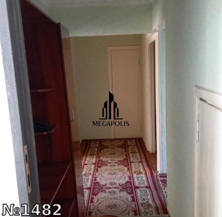 №1482 1 xonali kvartira tez va arzon sotiladi