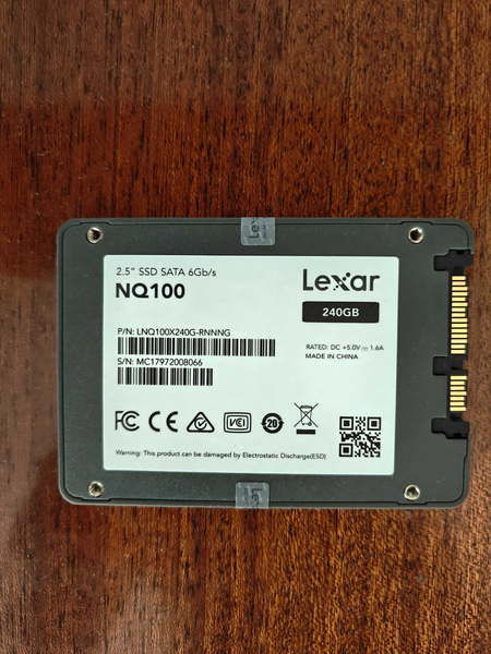 Продается SSD Lexar 240GB