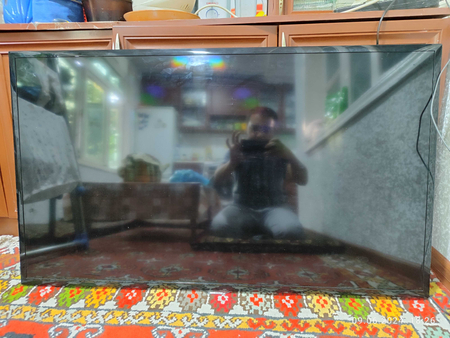 Телевизор SAMSUNG 46'