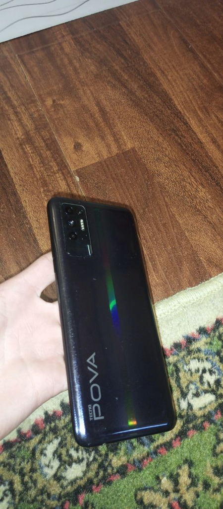 Tecno POVA 2 ekran singan