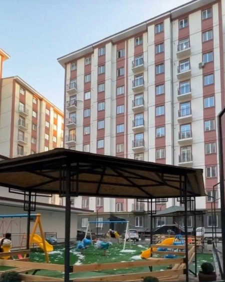 СРОЧНО !! Продается квартира в Яшнабаде 1/4/12 ( 57 кв/м ) Nice Villas