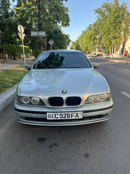 Продас BMW 528i своя