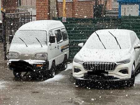 Модель Hongqi E-Hs3 продается