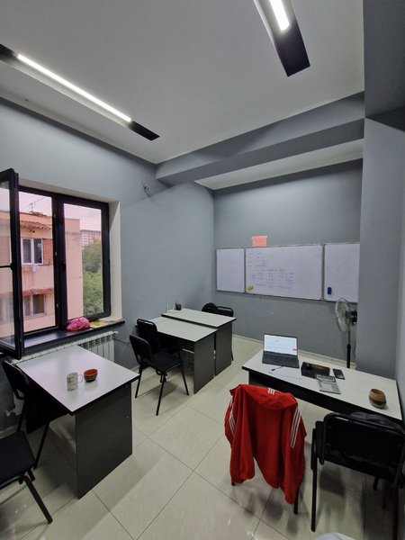 Arendaga xonalar ofis, o'quv markaz, avto shkola