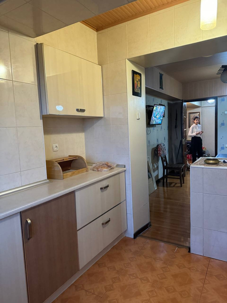 Космонавтов, Центр, Цум, спецплан 4/5/7 130 М², с обстановкой!
