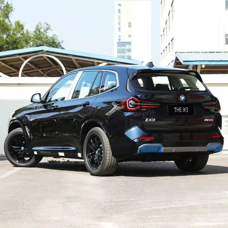 zakazga BMW IX3 500km 2024