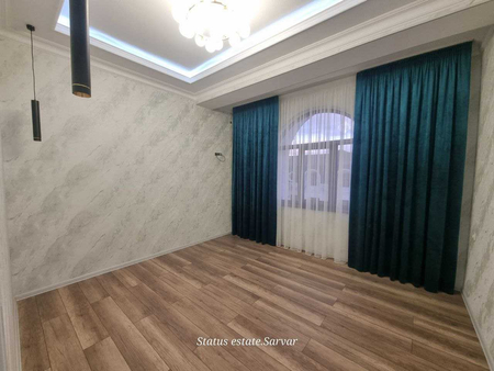 В центре города срочно продаётся 2х комнатная квартира с лифтом