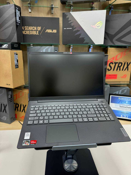 QIMMAT noutbuklarga TENG keladigan ARZON va YENGIL - LENOVO V15