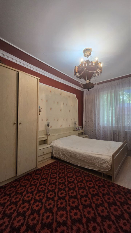 Продаётся квартира Чиланзар 11 квартал 4/3/4 панель