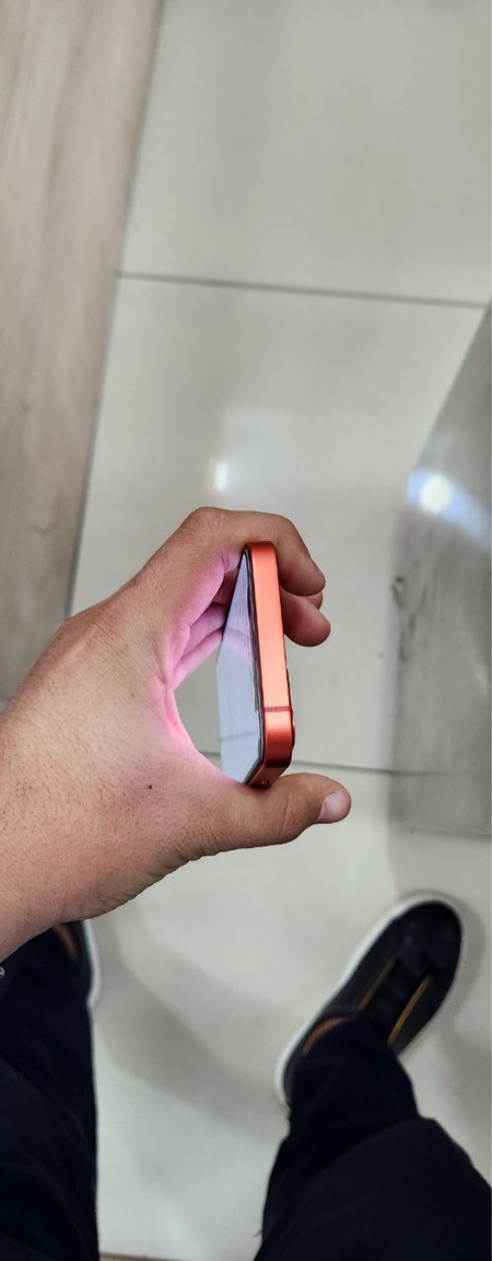 Iphone 12 mini …
