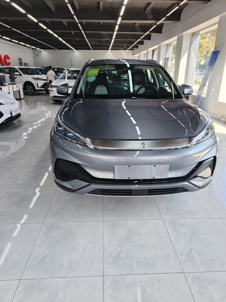 Byd yung plus 2023