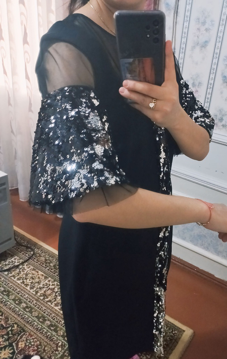 Qora modniy turetskiy koylak skidkada
