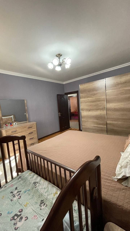 Продается 3х ком. квартира на ул.Амира Темура, ор-р: м.Бадамзар,103м2