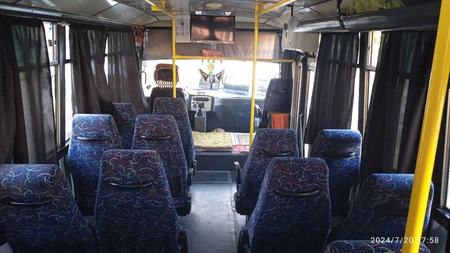 Isuzu avtobus NP21